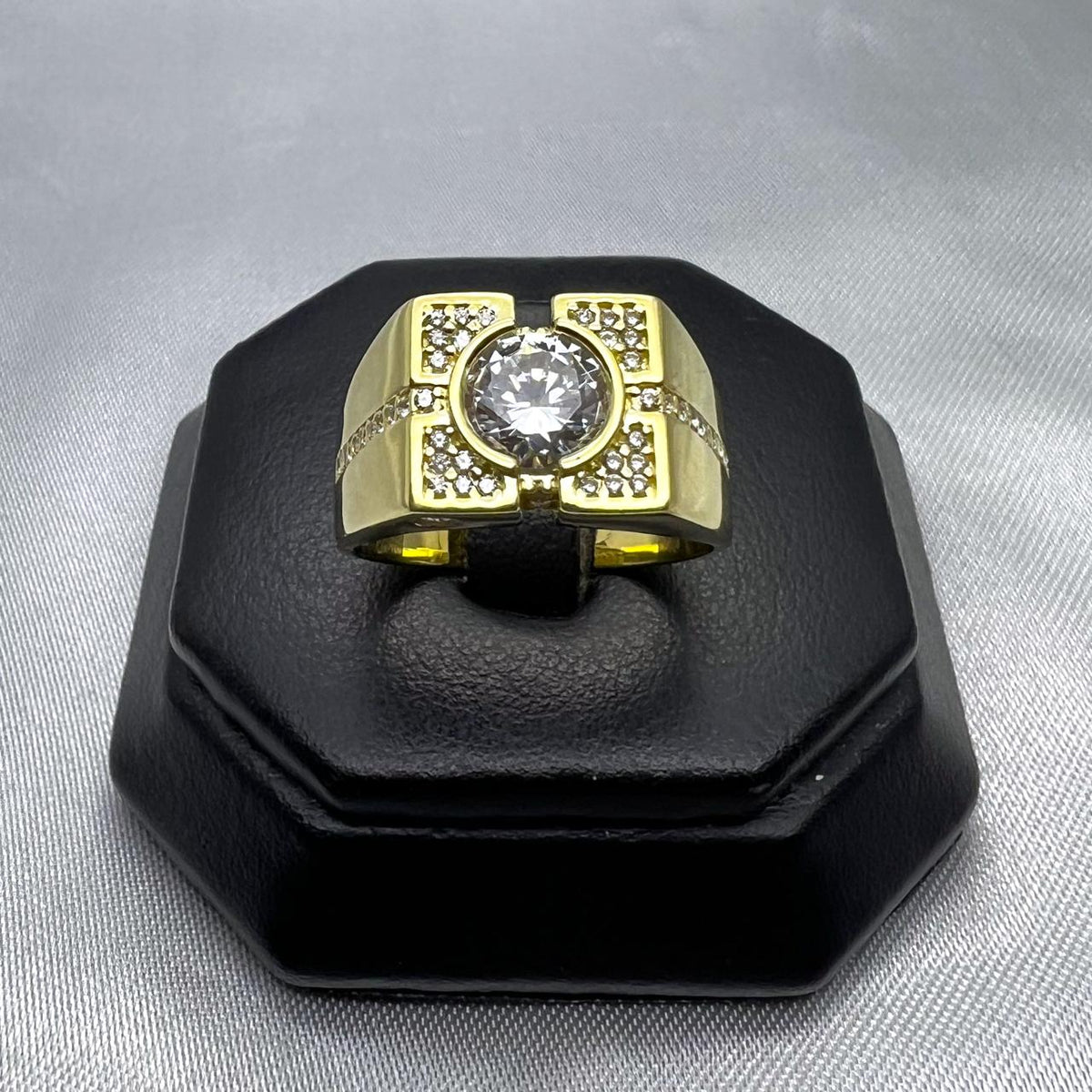 #HE152 - Anillo Cuadrado De Oro 10k Con Piedra - J05/7.1 – Mayoreo ...