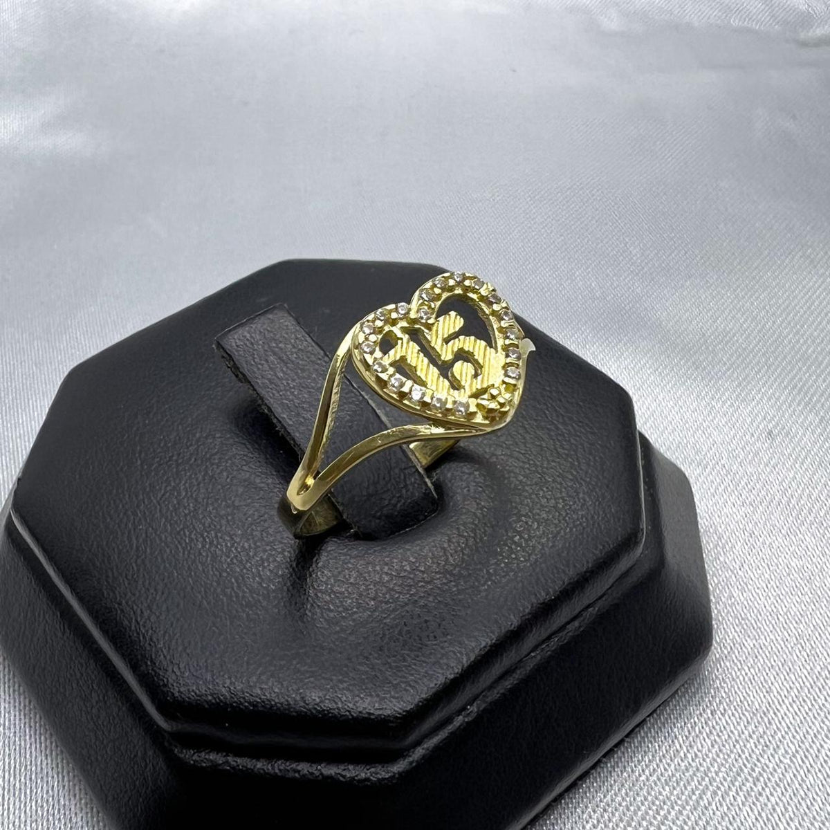 #HE154 - Anillo De Corazón De XV/15 Años De Oro 10k - H07/2.0 – Mayoreo ...